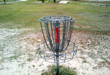 The Best Disc Golf Baskets To Rep With - Brockville Highland Golf